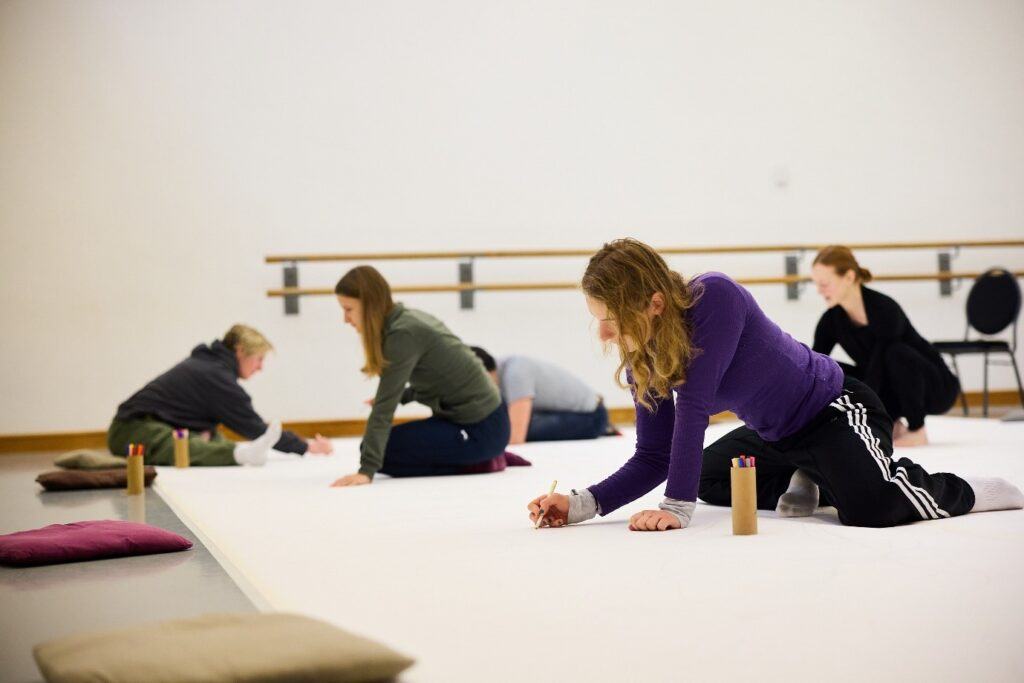 Anna Williams - Doodle Dance - Northern School of Contemporary Dance ...